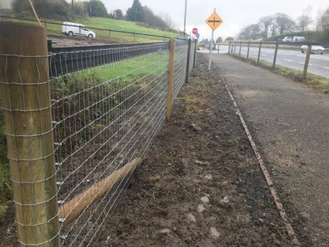 Footpath Fencing - FRS Fencing